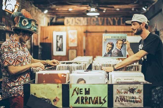 Sacha Robotti and Mikey Lion Team Up On Tech House Jam ‘Glide ...