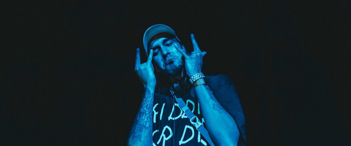 ‘DROP DOWN’ with Monxx | Relentless Beats